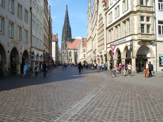 Aquis Plaza Aken - winkelen in Aken