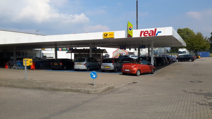 Real Supermarkt in Rees - winkelen in